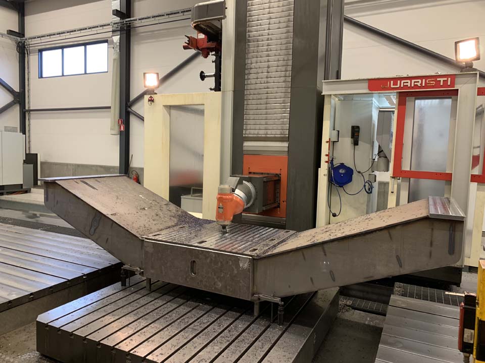 CNC MACHINING - Steens Mekaniska